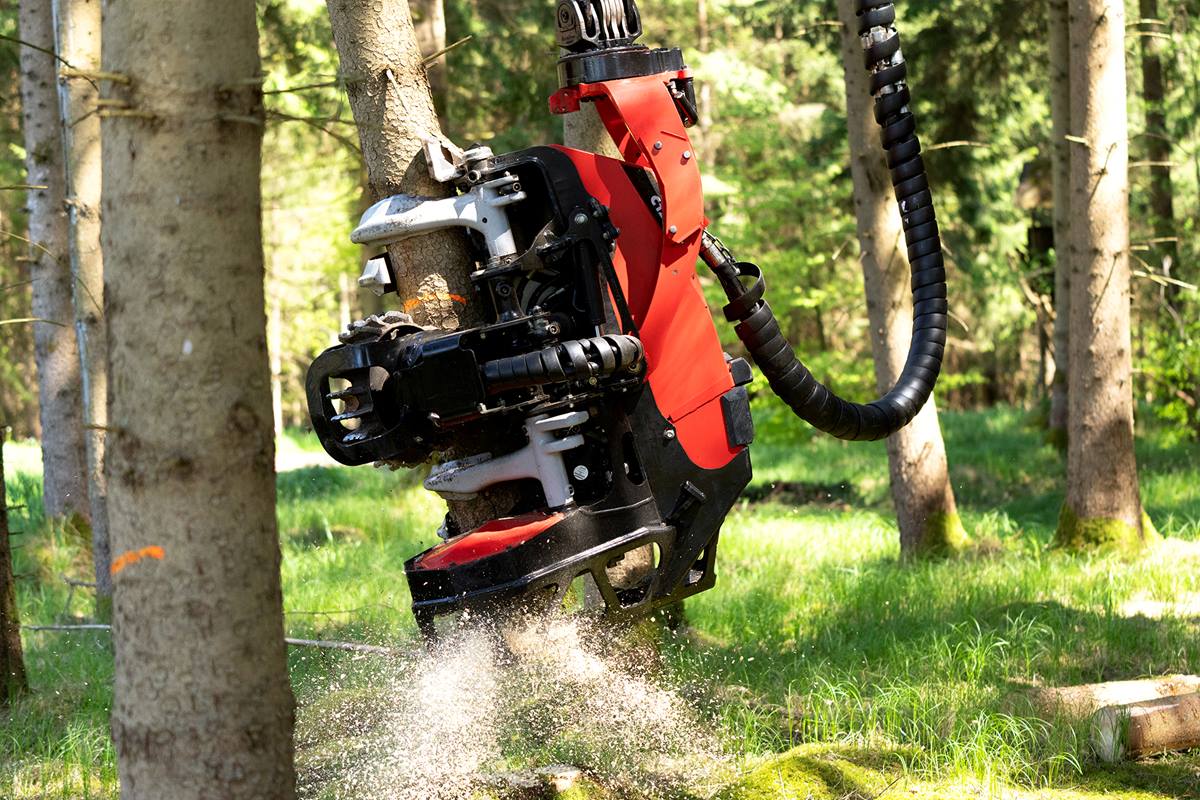 Komatsu C124 MY 2025